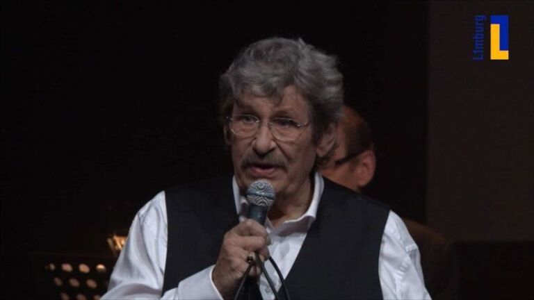 Zanger René Innemee (69) overleden