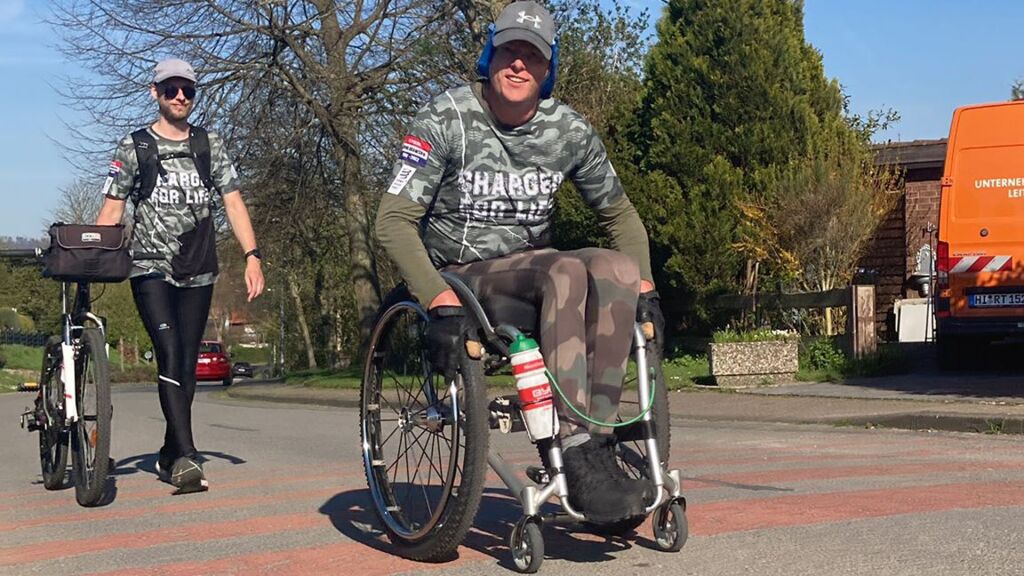 Monstertocht van 555 kilometer in rolstoel bijna volbracht: ‘Elke ...