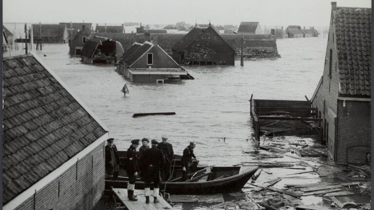 70 jaar na dé ramp: hoe Urker vissers duizenden levens redden in Zeeland