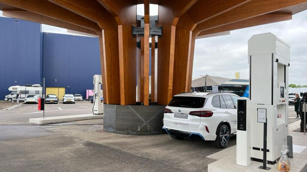 'Dit tankstation is de toekomst', maar wie gaat het gebruiken?