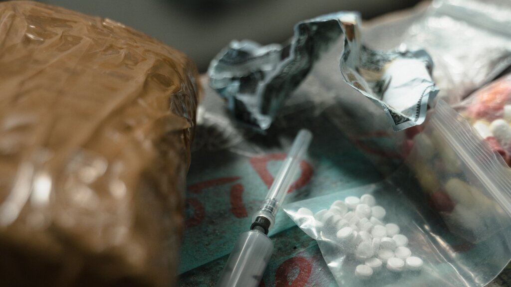 Resultaten rioolonderzoek Bunschoten eindelijk bekend: cocaïne en speed ...