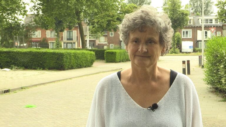 Birgit is klaar met geluidsoverlast van festivals: 'Je dreunt je bed uit'
