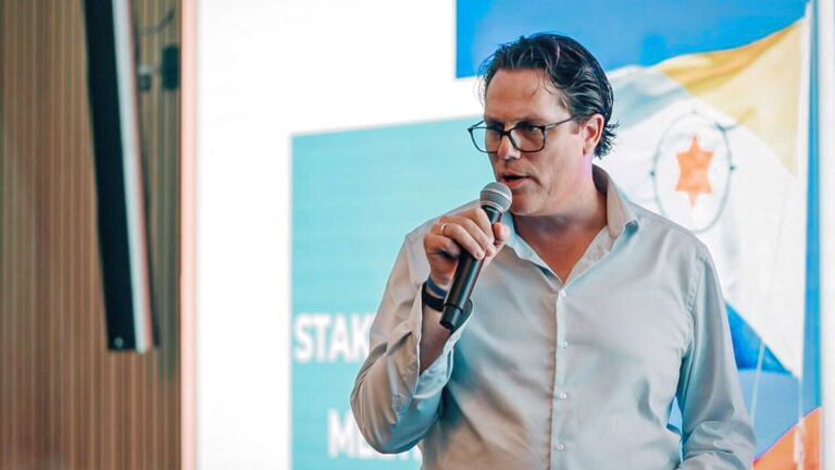 Luite verhuisde van Heerenveen naar Bonaire: "Wat kan ons het schelen ...