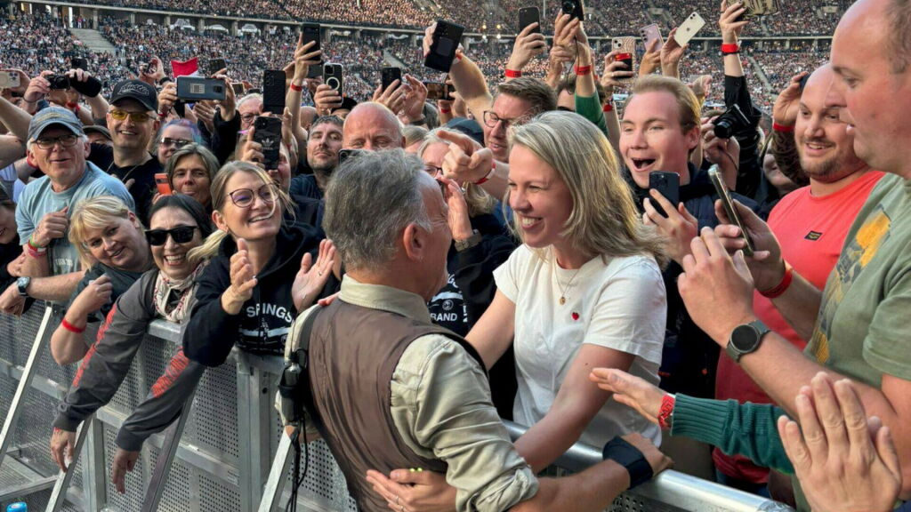 Superfan Liselotte (36) mocht even knuffelen met Bruce Springsteen